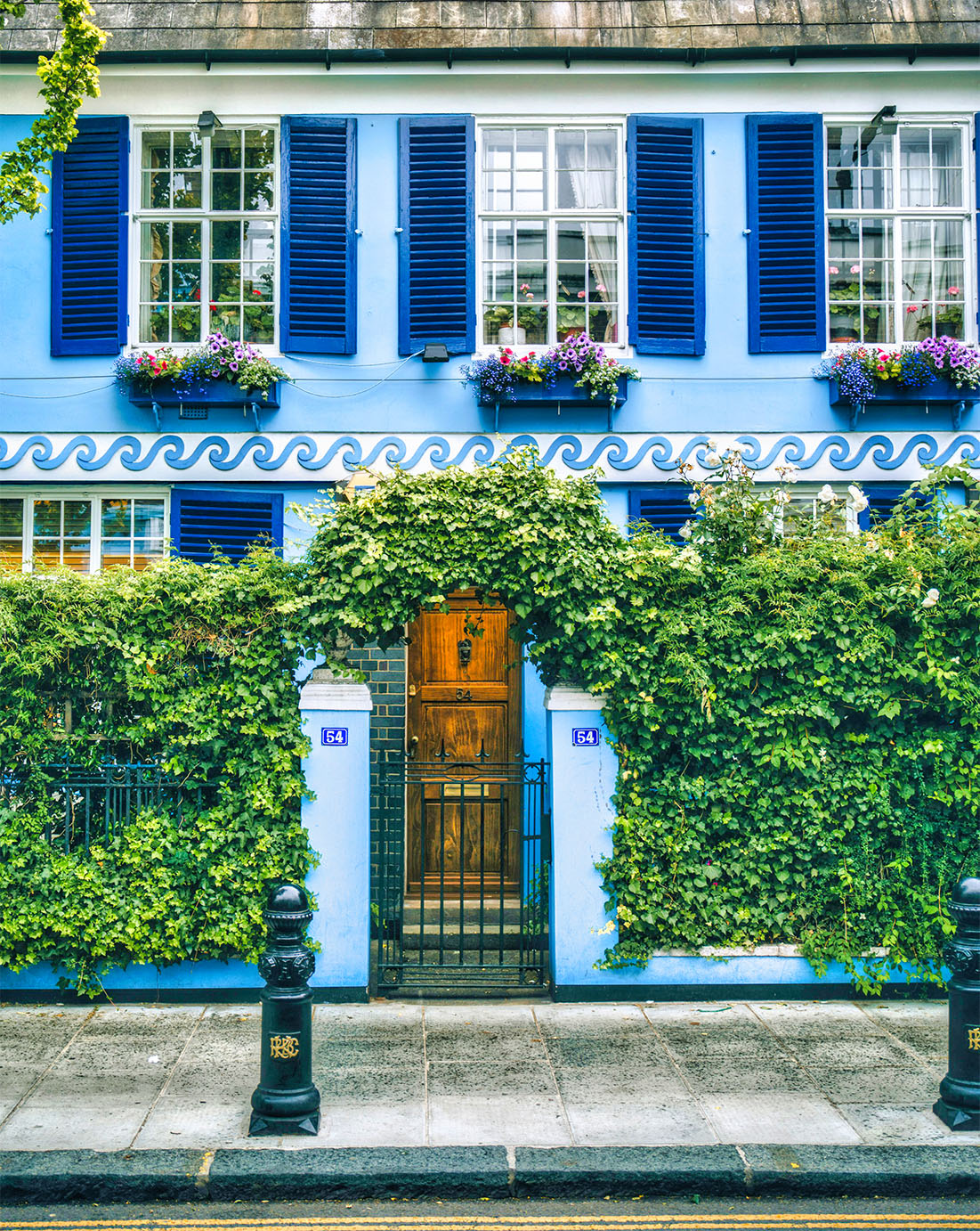 Blue House Jigsaw Puzzle