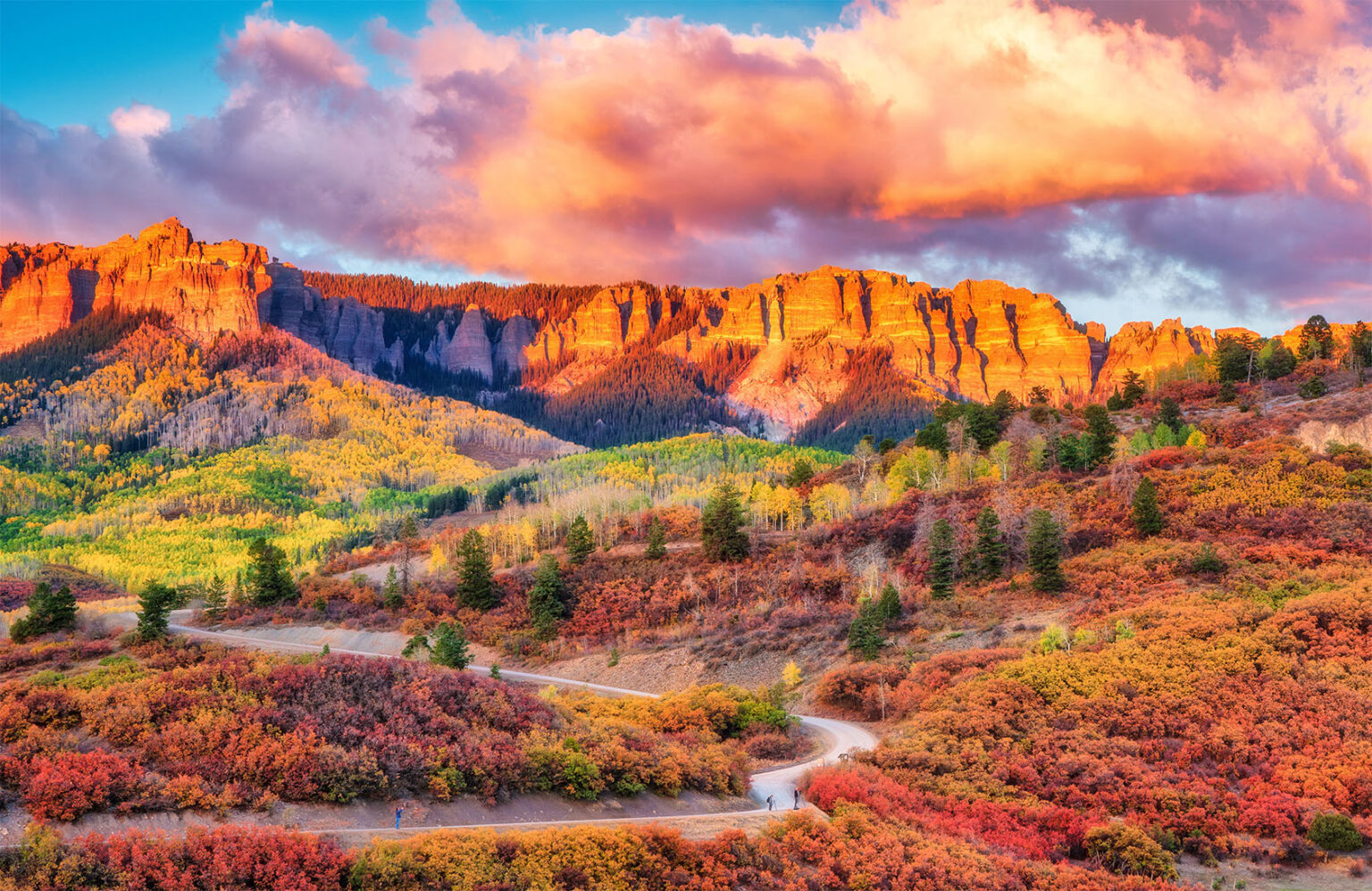 Courthouse Mountain Jigsaw Puzzle