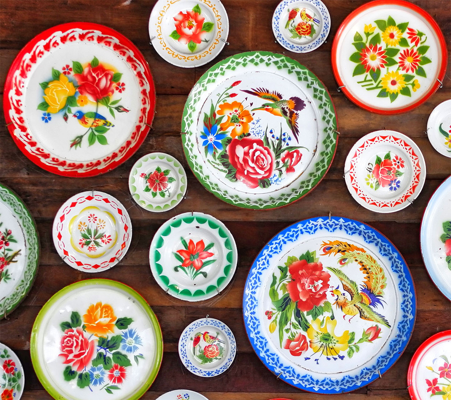 Decorative Dishes Jigsaw Puzzle