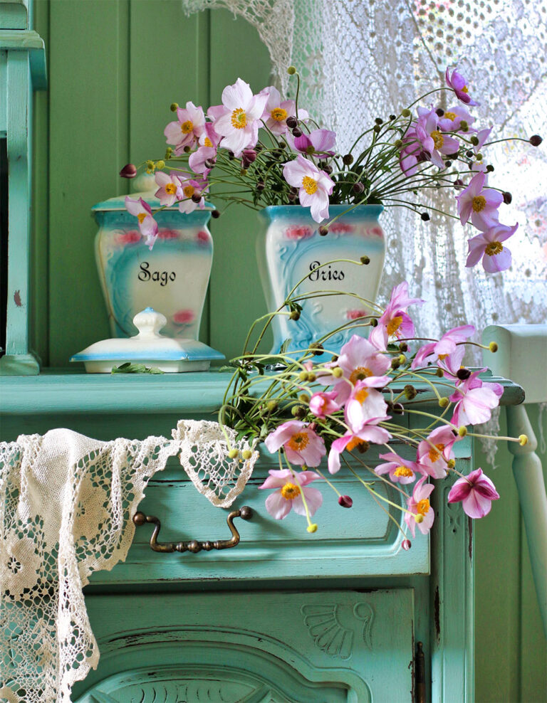 Delicate Bouquet Jigsaw Puzzle