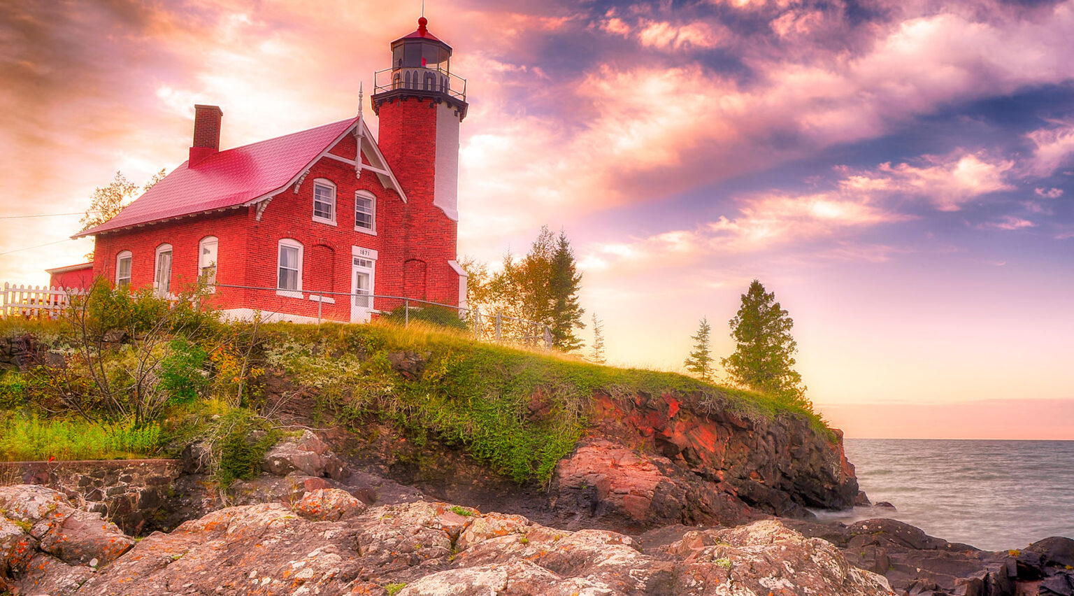Eagle Harbor Lighthouse Jigsaw Puzzle Eagle Harbor Lighthouse Jigsaw Puzzle