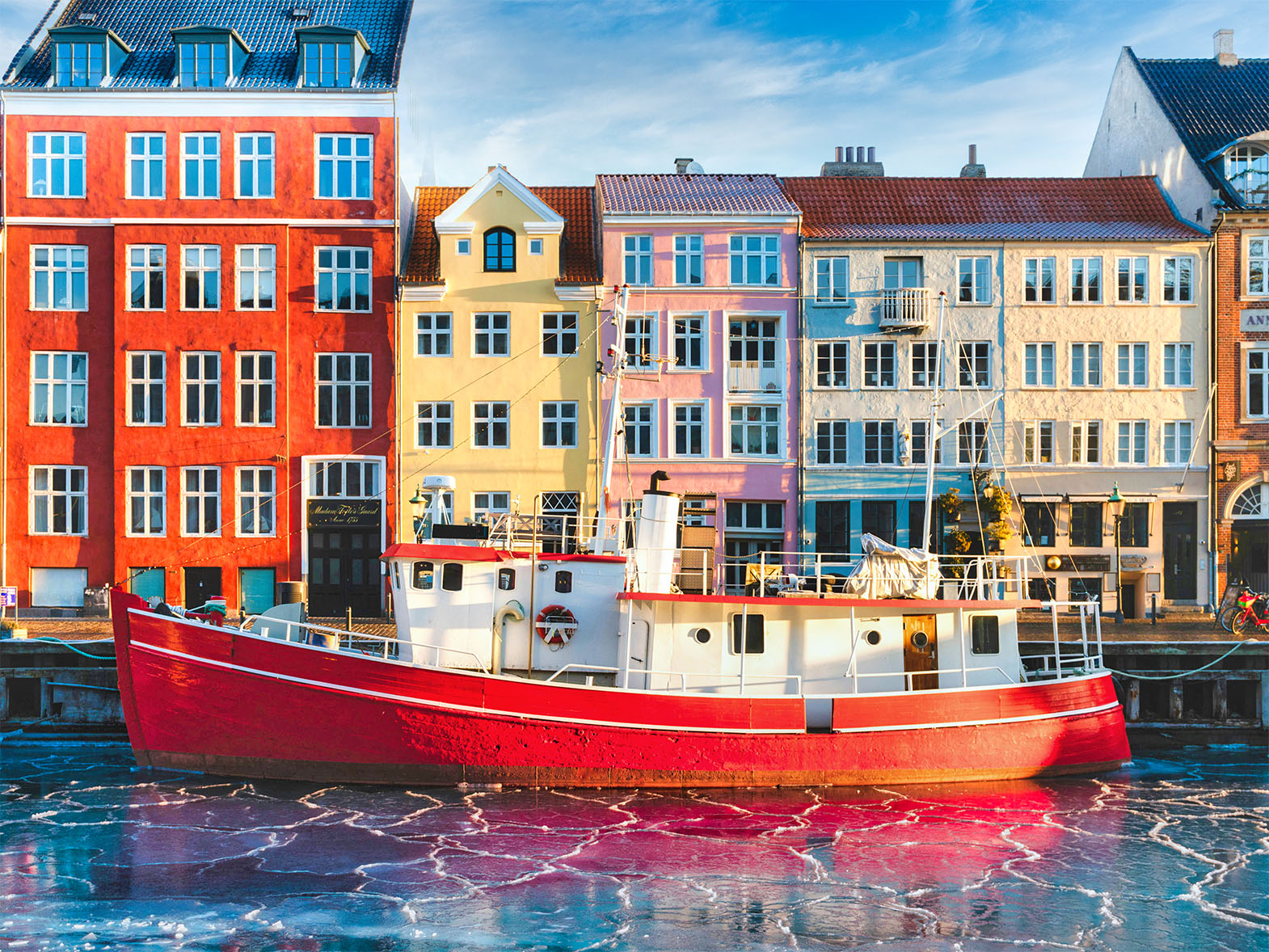 Frozen Harbor Jigsaw Puzzle