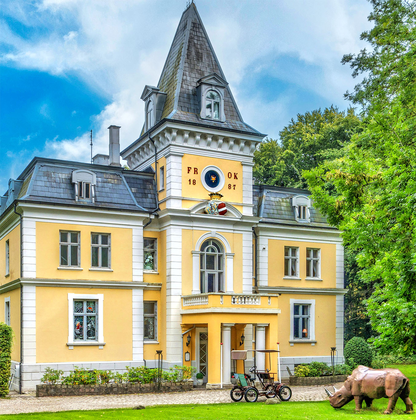 Liselund Park Manor Jigsaw Puzzle