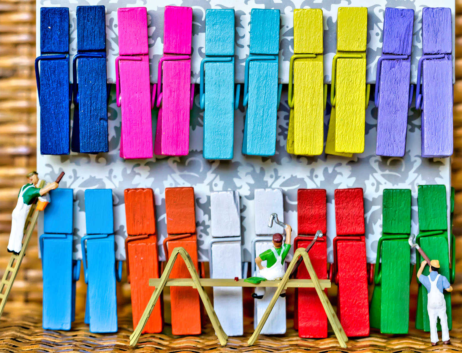 Men at Work Jigsaw Puzzle