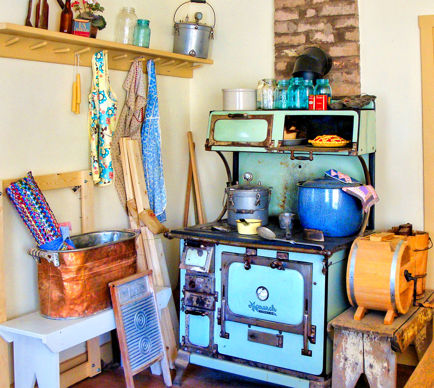 Vintage Kitchen Scene Jigsaw Puzzle